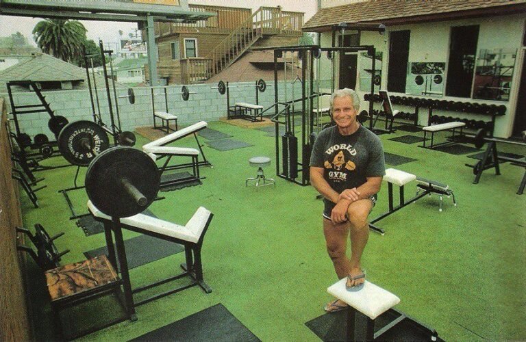 Joe Gold: The Visionary Behind Gold's Gym | The Bodybuilding Archive